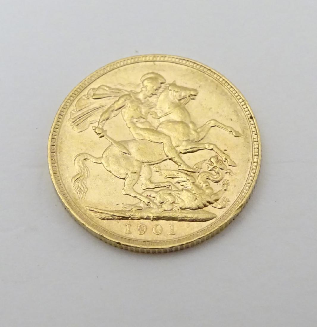 Coin : A 1901 gold Sovereign (Victoria old head,