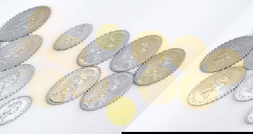 Coins: Twelve Commemorative Collectable Coins, Comprising: Five Queen ...