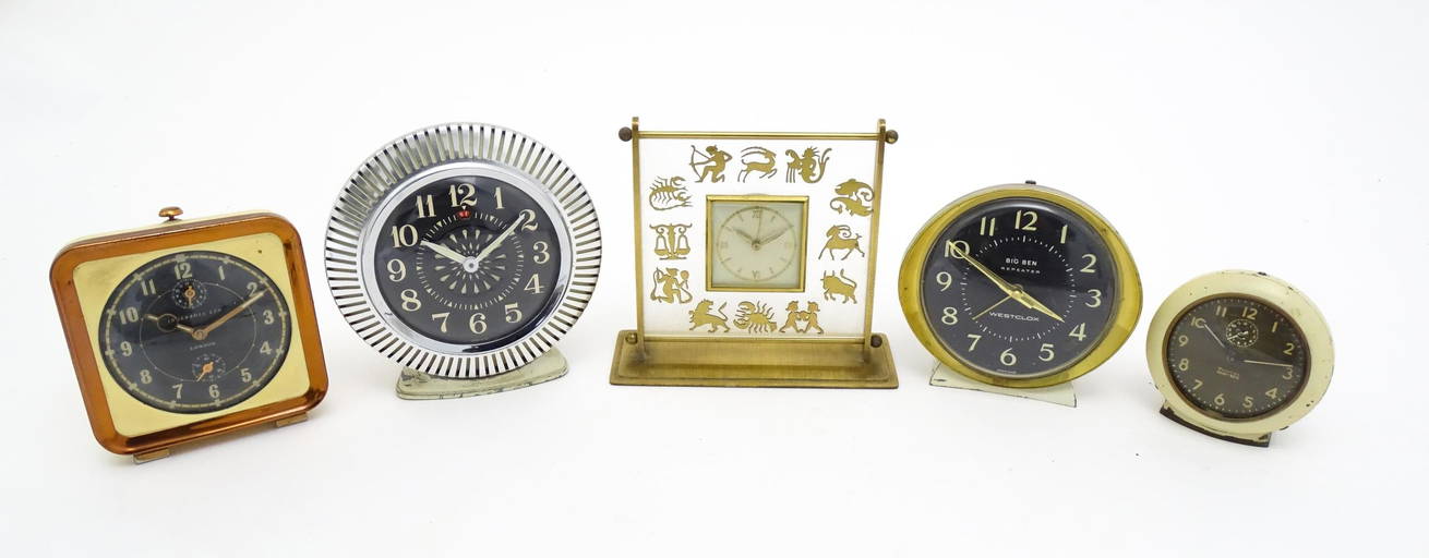 Five Assorted Vintage Retro Clocks To Include One By Ingersoll Ltd ...