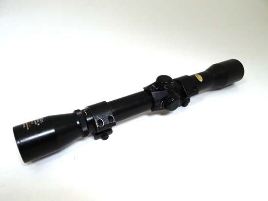 Telescopic Sights : A Bisley 'Deluxe' 4x32 air rifle - Oct 11, 2013 ...