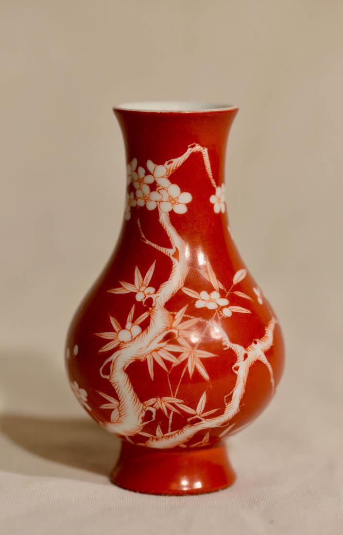 An Extremely Rare Chinese Imperial Coral Red Porcelain - Dec 15, 2013 ...