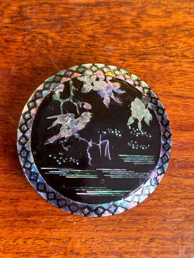 Japanese Lacquer Kogo Box M Mother Of Pearl Inlay