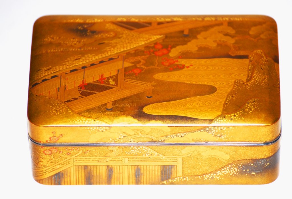 Japanese Lacquer Box with Silver Rim - Feb 13, 2016 | Stallion Hill ...