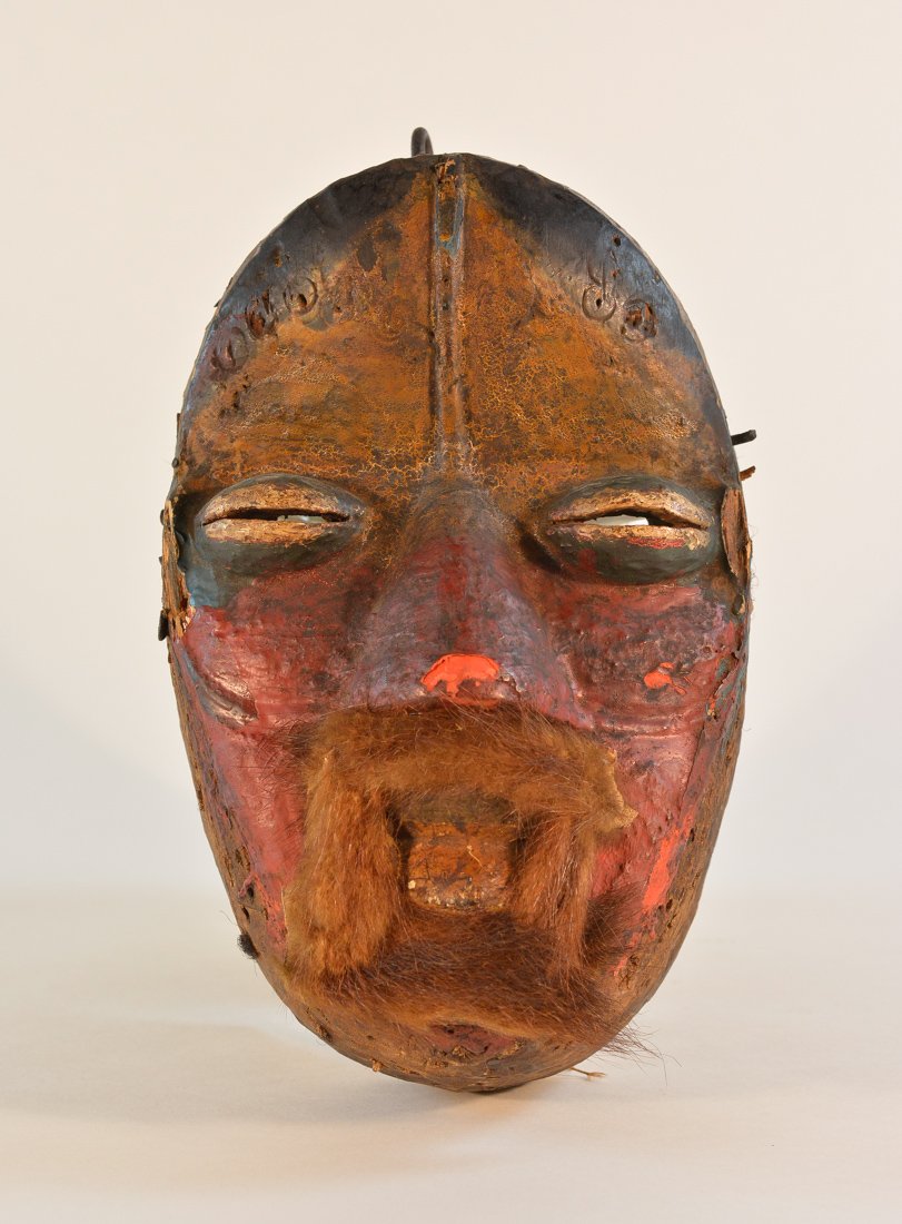 Antique Carved Africa Dan Mask