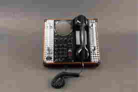 REPLICA 'SPIRIT OF ST. LOUIS' FIELD PHONE. - Jan 18, 2014 | Susanin's ...