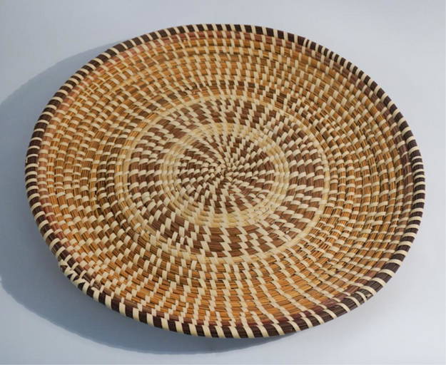 Large Vintage Gullah Fanner Basket (#0537) on Jun 04, 2022 | Wooten ...