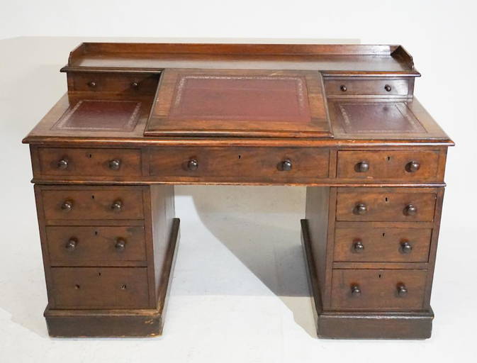 Regency Mahogany Charles Dickens Style Desk (#0453) on Nov 19, 2022 ...