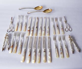 Pitcher Marked Pickard, Old Fashioned Flowers - May 14, 2022 | Woody ...