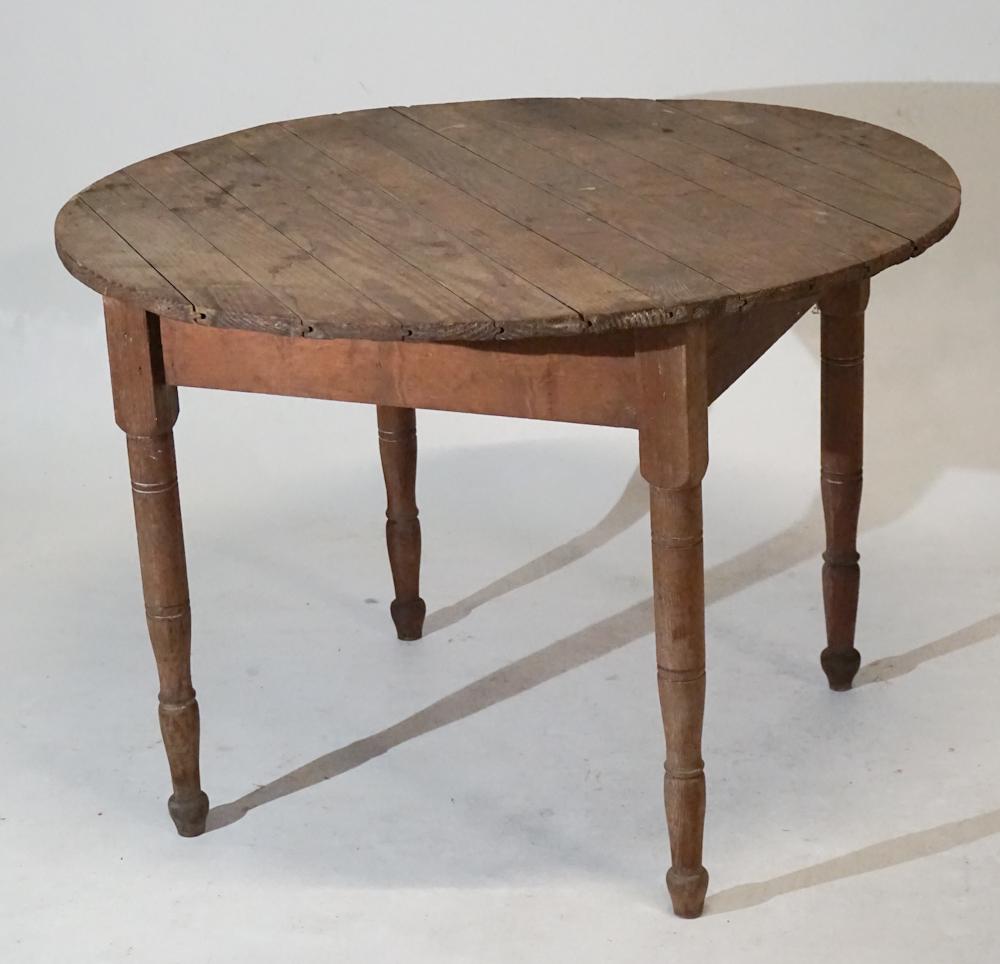 Country Federal Yellow Pine Breakfast Table - Mar 25, 2023 | Wooten ...