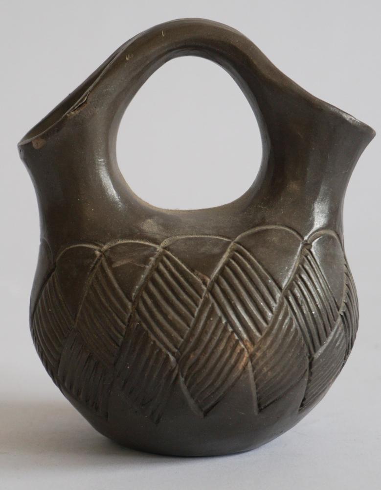 Vintage Cherokee Native American Pottery Water Jug Auction
