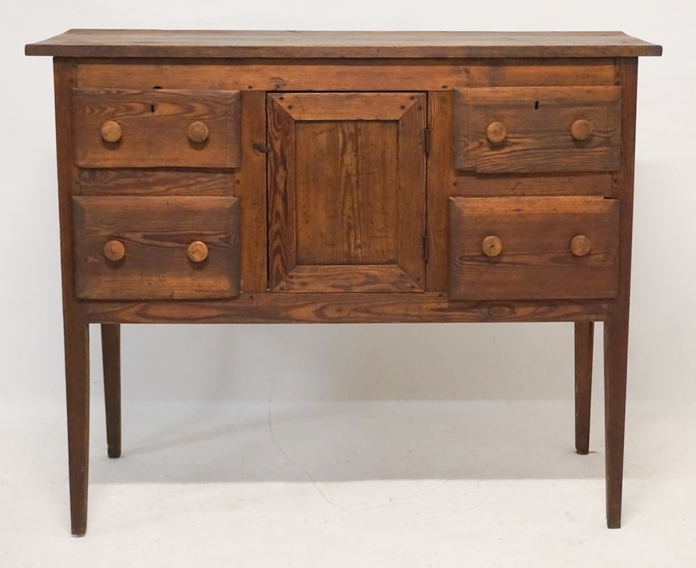 Exceptional Southern Yellow Pine Huntboard Auction
