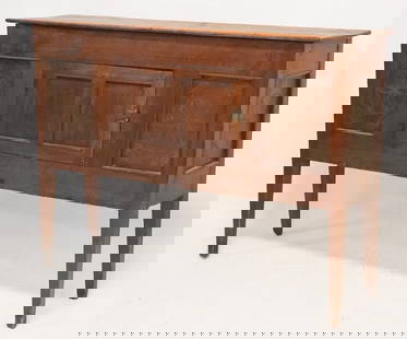 Exceptional Southern Yellow Pine Huntboard Auction