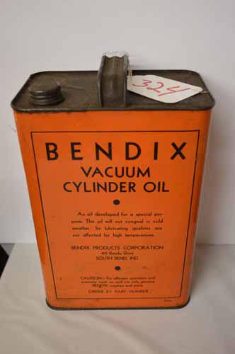 BENDIX VACUUUM CYLINDER OIL CAN - Feb 08, 2020 | Meissner's Auction ...