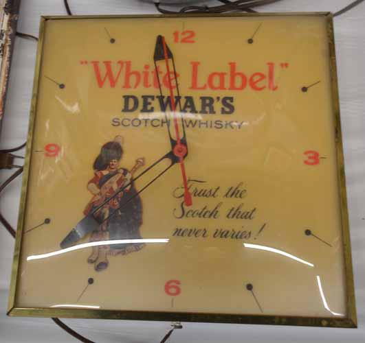 DEWAR'S CLOCK (#0141) on Nov 12, 2022 | Meissner's Auction Service in NY