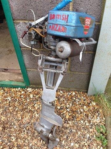 A British Anzani 'Super Single' outboard motor. - Feb 28, 2014 ...