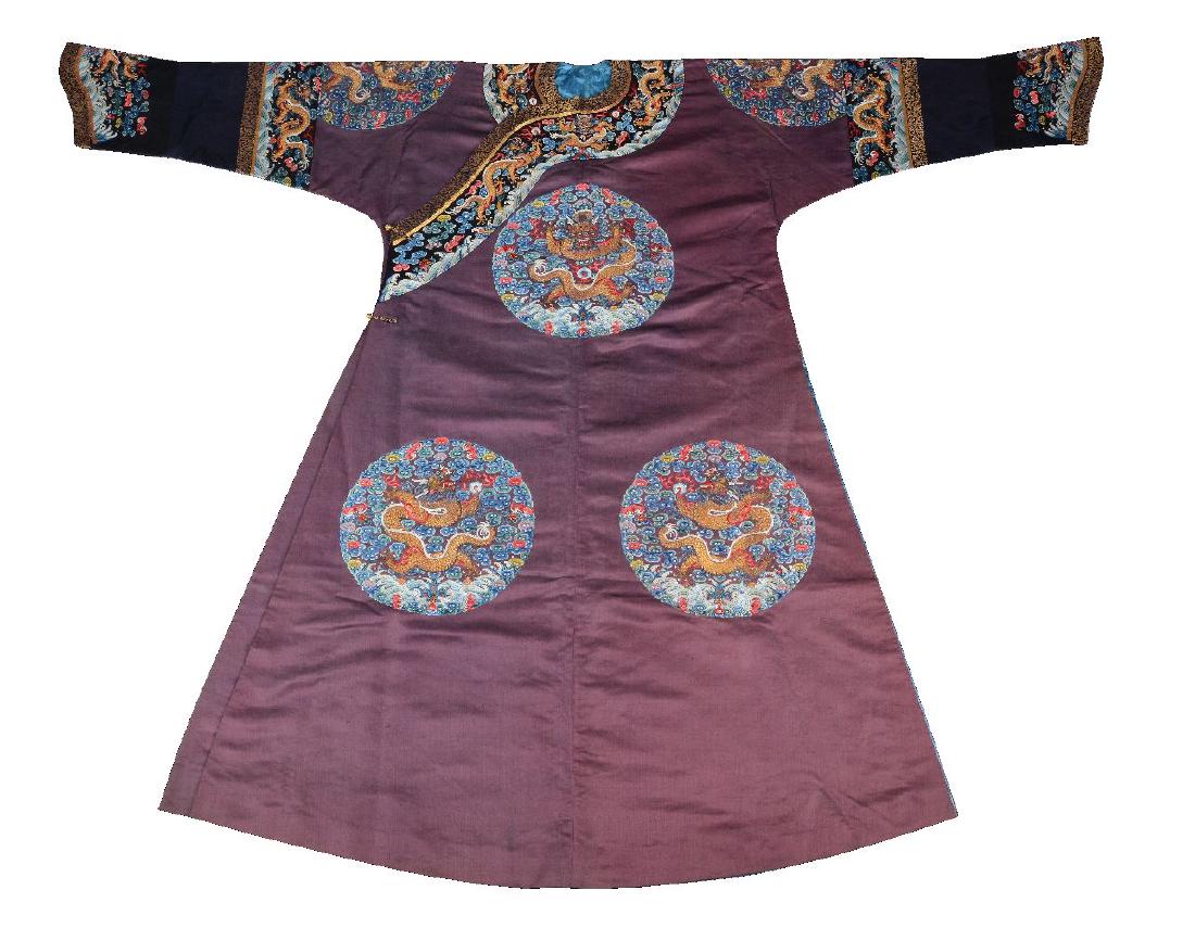 A rare Imperial Chinese eight dragon roundel robe - May 23, 2019 ...