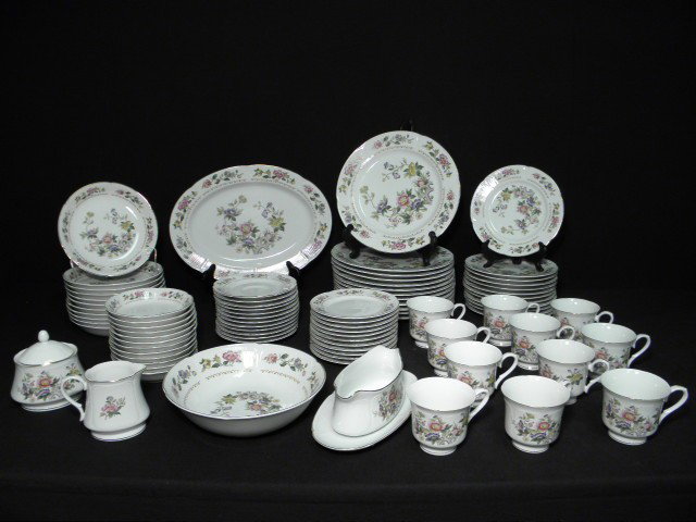 Ranmaru "crescent" Fine China Porcelain Dinnerware