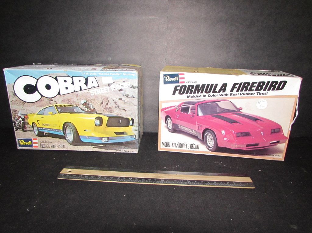 2 VINTAGE PLASTIC CAR MODEL KITS