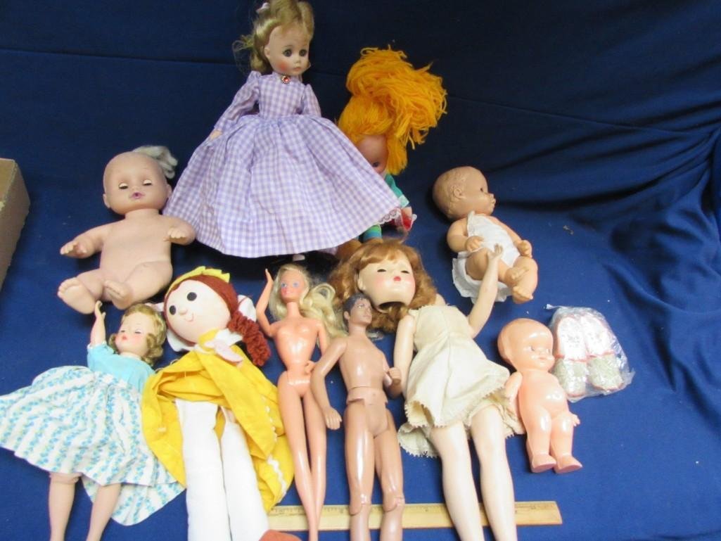 Vintage Doll Collection (10)