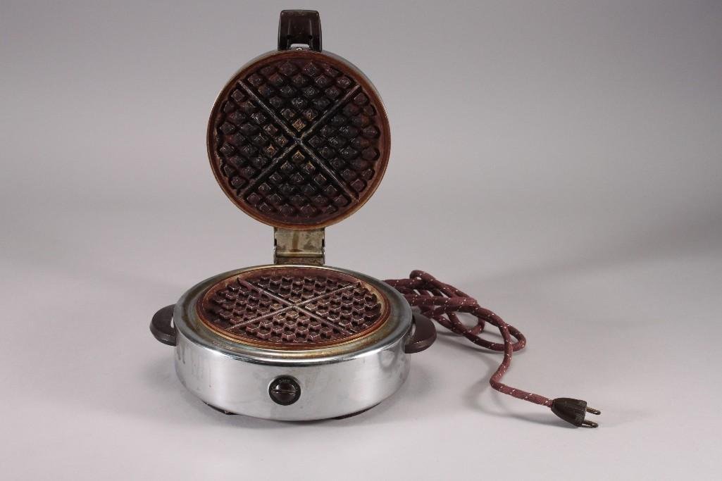 Vintage Toastmaster Waffle Maker