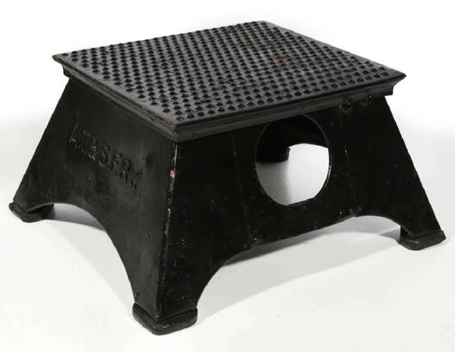 An At&sf Santa Fe Rr Morton Step Stool