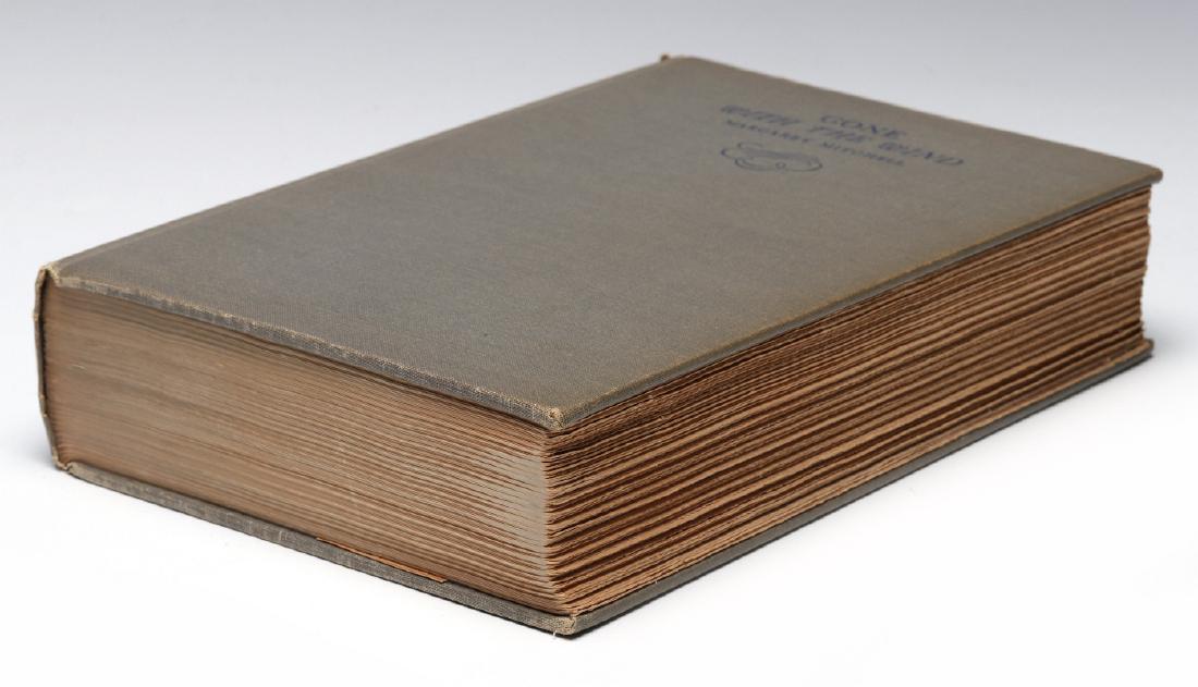 SIGNED 1ST EDITION (MAY 1936) GONE WITH THE WIND