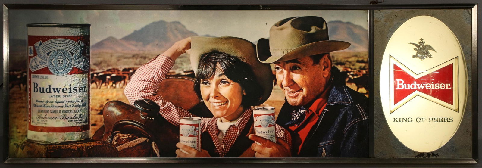 A 1960s BUDWEISER BEER LIGHTED BUBBLE DOME SIGN - Oct 26, 2019 | Soulis Auctions in MO