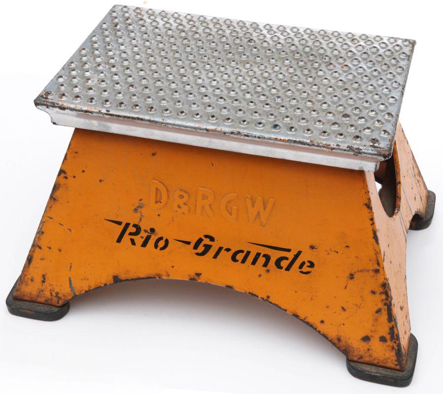 A DENVER AND RIO GRANDE WESTERN RAILROAD STEP BOX - Dec 14, 2019 ...