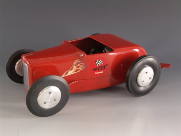 57: MCCOY ROADRUNNER TETHER CAR