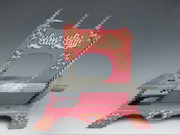 Little Lady Toy Sewing Machine