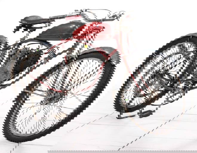 A Circa 1947 Schwinn Whizzer Bike With Model 'h' Engine