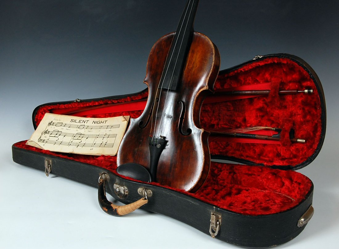 1781 CREMONA VIOLIN BY THOMAS PERRY, DUBLIN - Sep 08, 2012 | Soulis ...