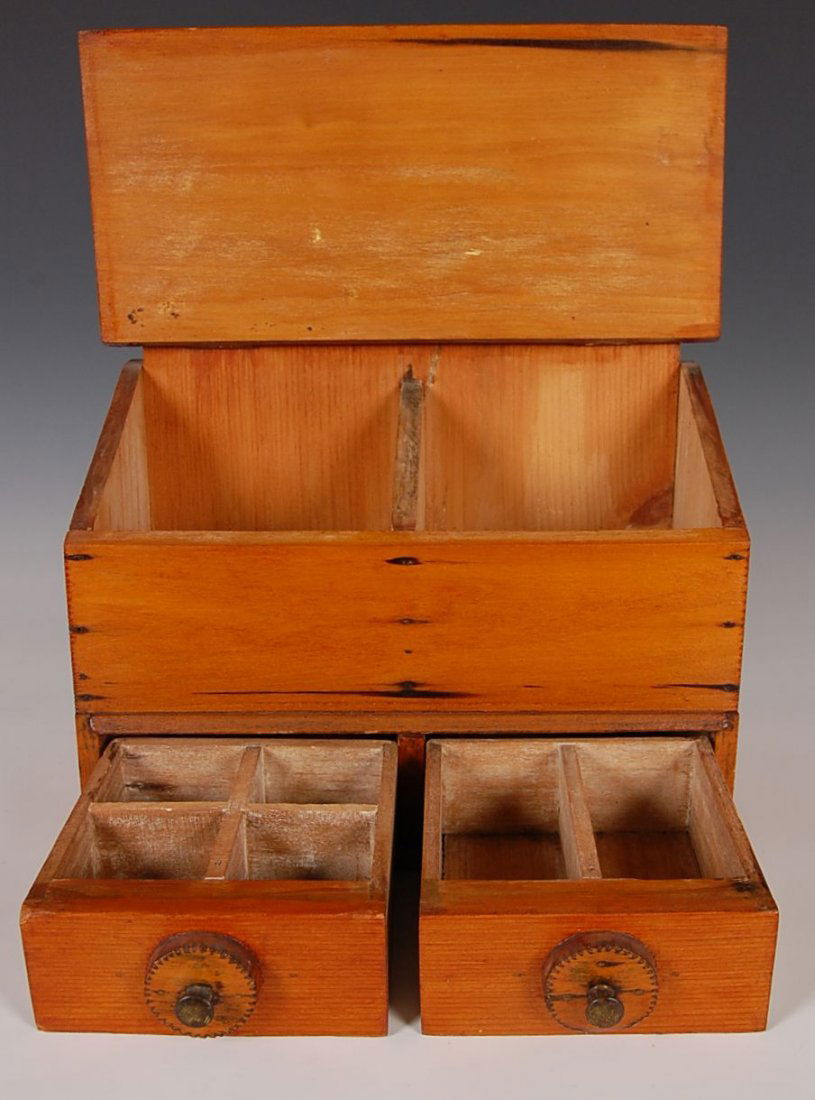 PENNSYLVANIA PINE AND POPLAR HANGING SALT BOX - Feb 09, 2013 | Soulis ...