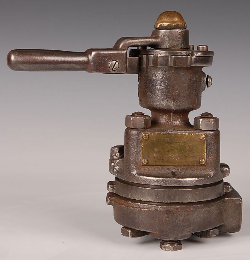 LOCOMOTIVE BRAKE VALVE