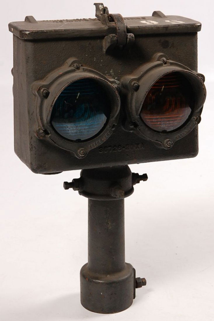 RAILROAD DWARF SIGNAL