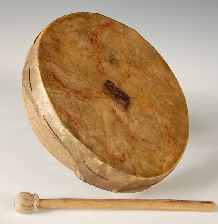 LATE 19TH CENTURY NATIVE AMERICAN HAND DRUM