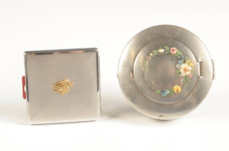 Yardley Compact & 1924 Lazell Compact