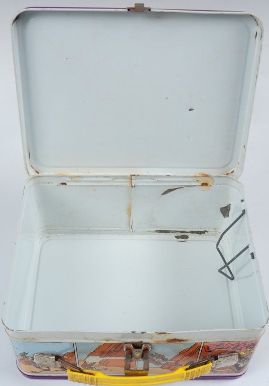 1970 THE ROAD RUNNER LUNCH BOX - Apr 01, 2015 | Soulis Auctions in MO