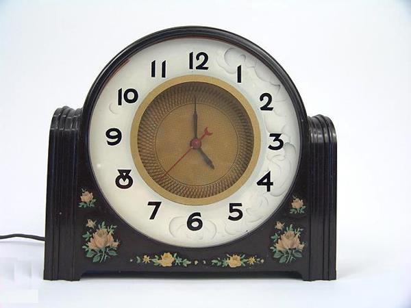 1216: LACKNER NEON GLO CLOCK