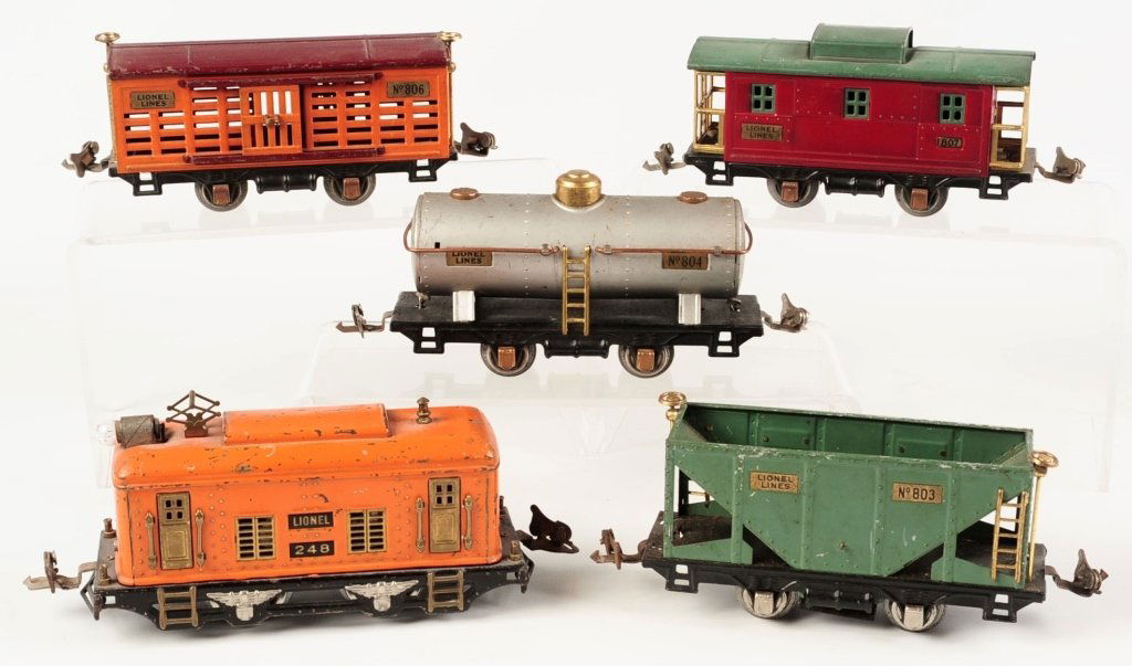 Lionel Prewar #248 Electric Locomotive And Four Cars