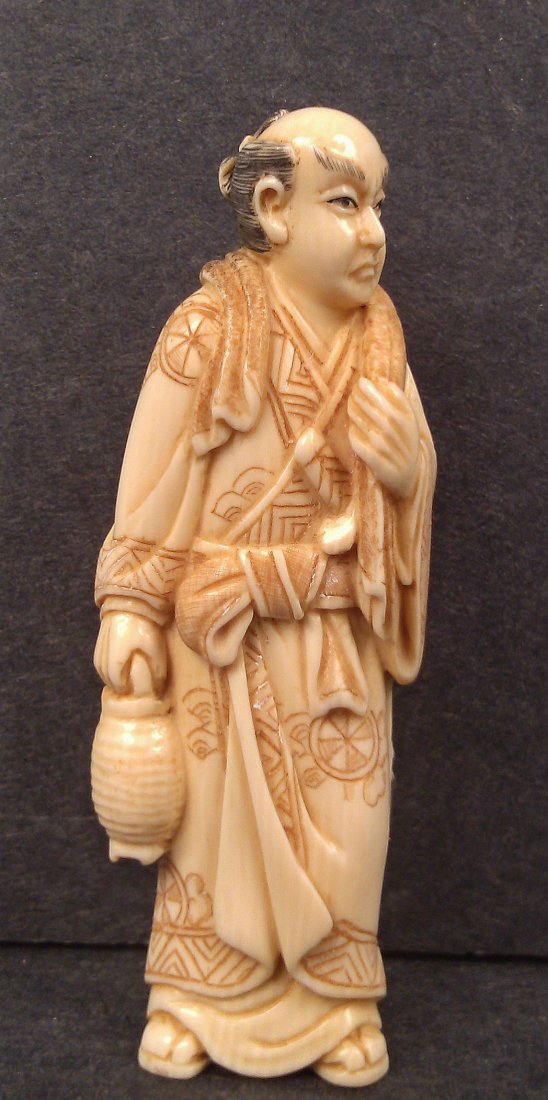 MAMMOTH IVORY CARVING NETSUKE OF SAMURAI - Jun 02, 2013 | Montecito ...