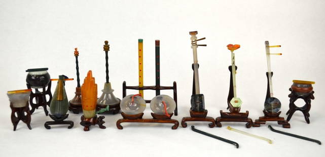 Miniature Musical Instruments & Stands