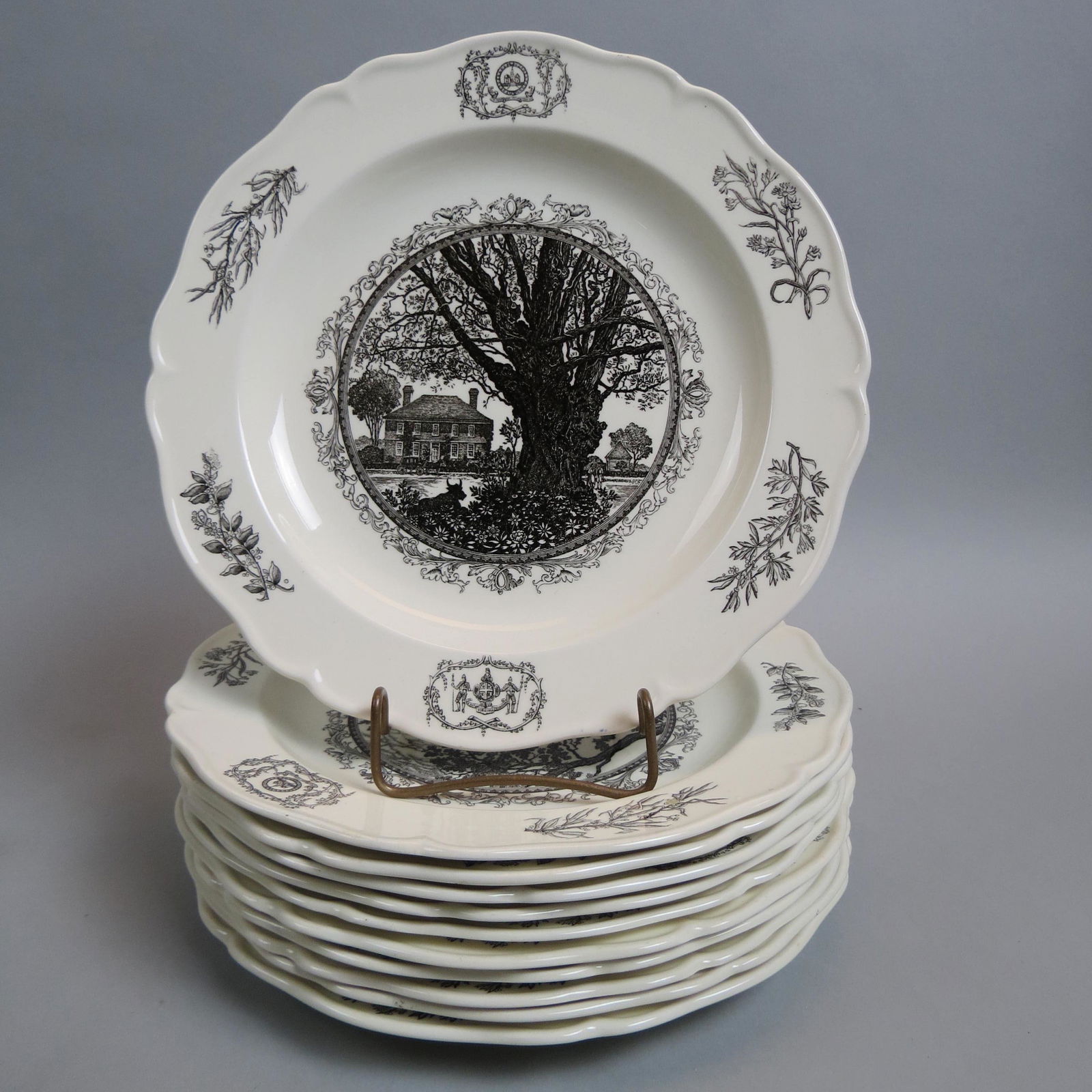 11 Wedgwood Colonial Williamsburg Plates,