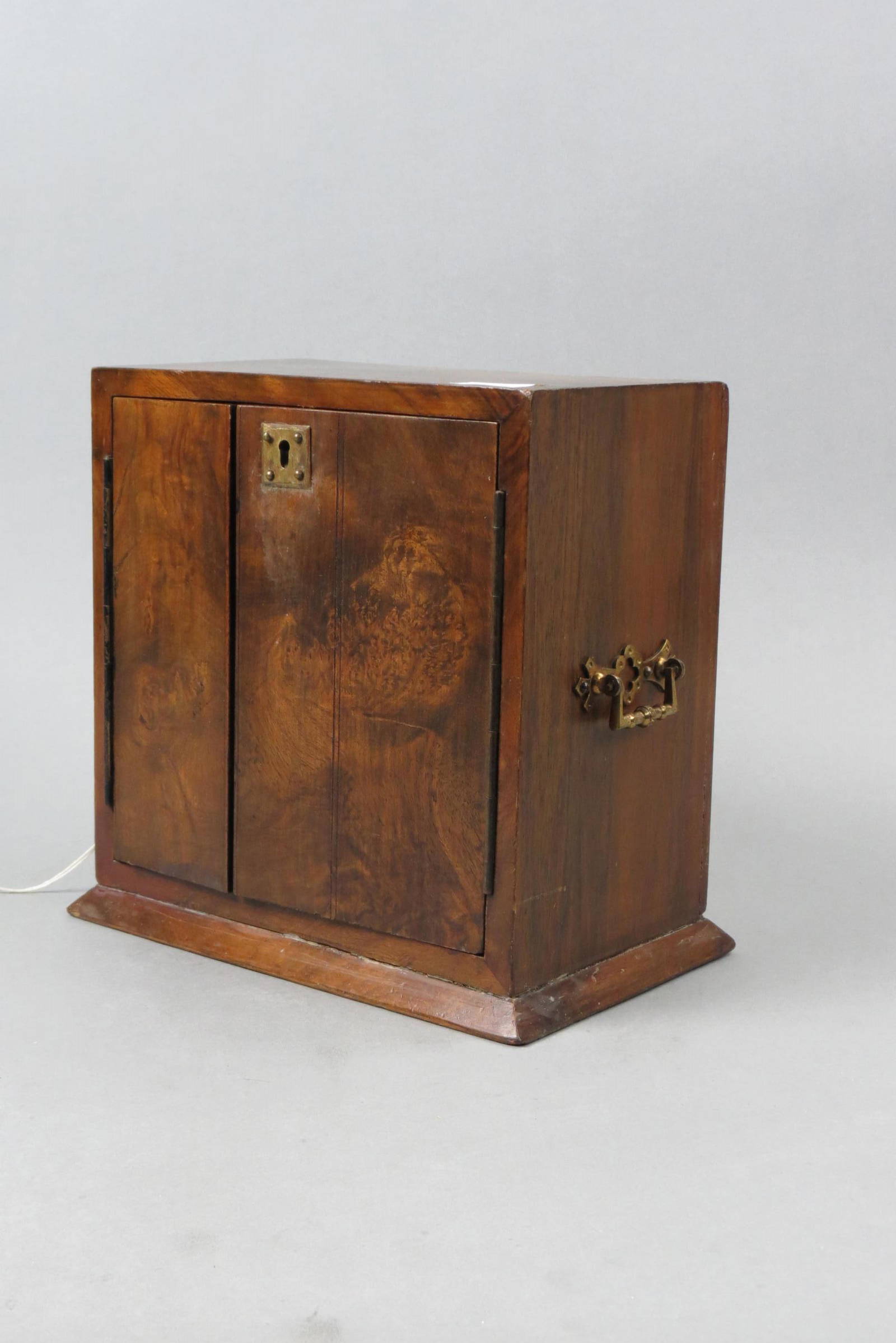 Antique Cabinet Style Box, Auction
