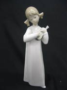 LLADRO FIGURINE - GIRL WITH MANDOLIN - May 16, 2013 | Leighton ...