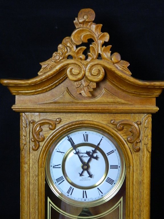 Pendulum Strausbourg Manor Hanging Wall Clock : Lot 124