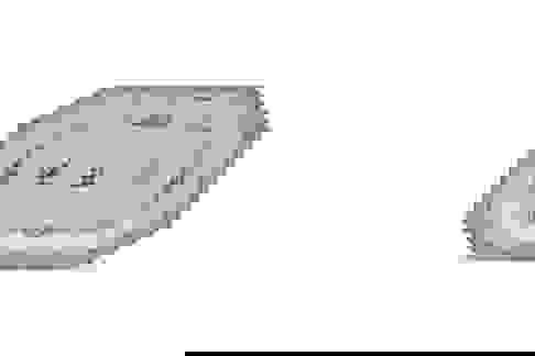 Armorial Platter, Bearing Arms Of The Lowther Family, Ca. 1725 Auction