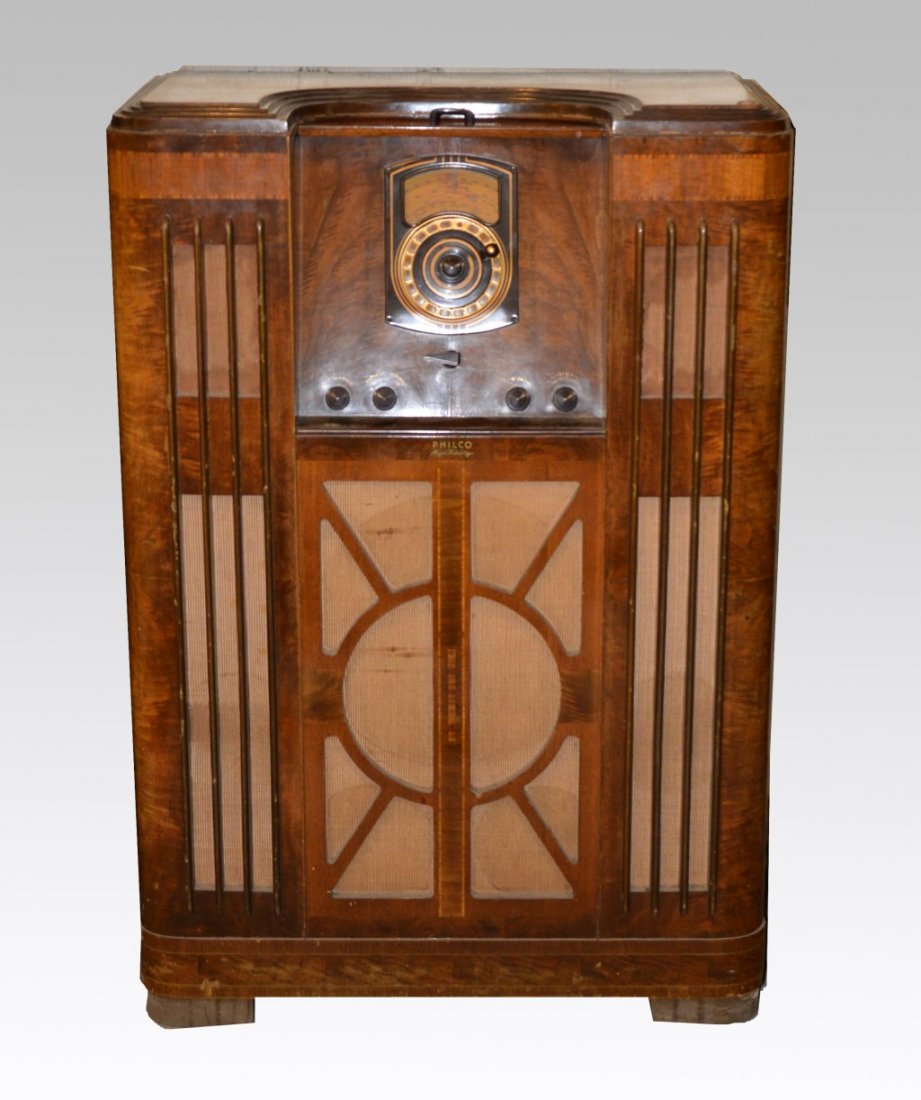 PHILCO 38-690 FLOOR MODEL RADIO, height: 44 1/2 inches;