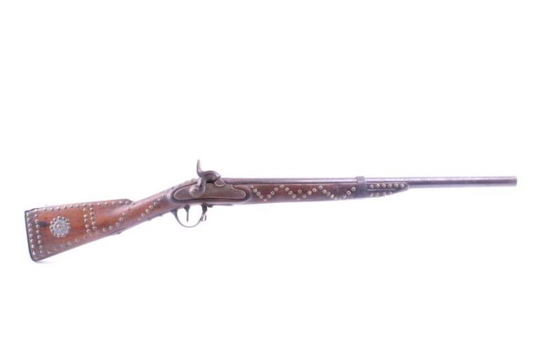 Cheyenne Lilly Dog Tacked Percussion Rifle C. 1883