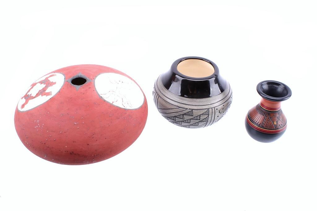 Collection Of Dine & Navajo Ceramic Ware Pottery